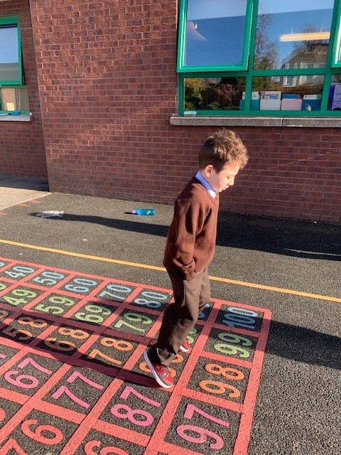 Developing mathematics skills in the outdoor environment